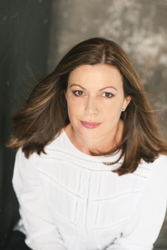 Biography – Kate Murdoch Author